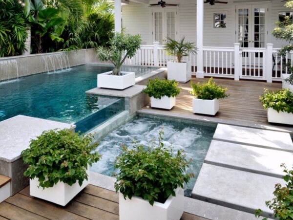 5 Ideas For Gorgeous Planters Around Pool Areas + Tips & Tricks Jay ...